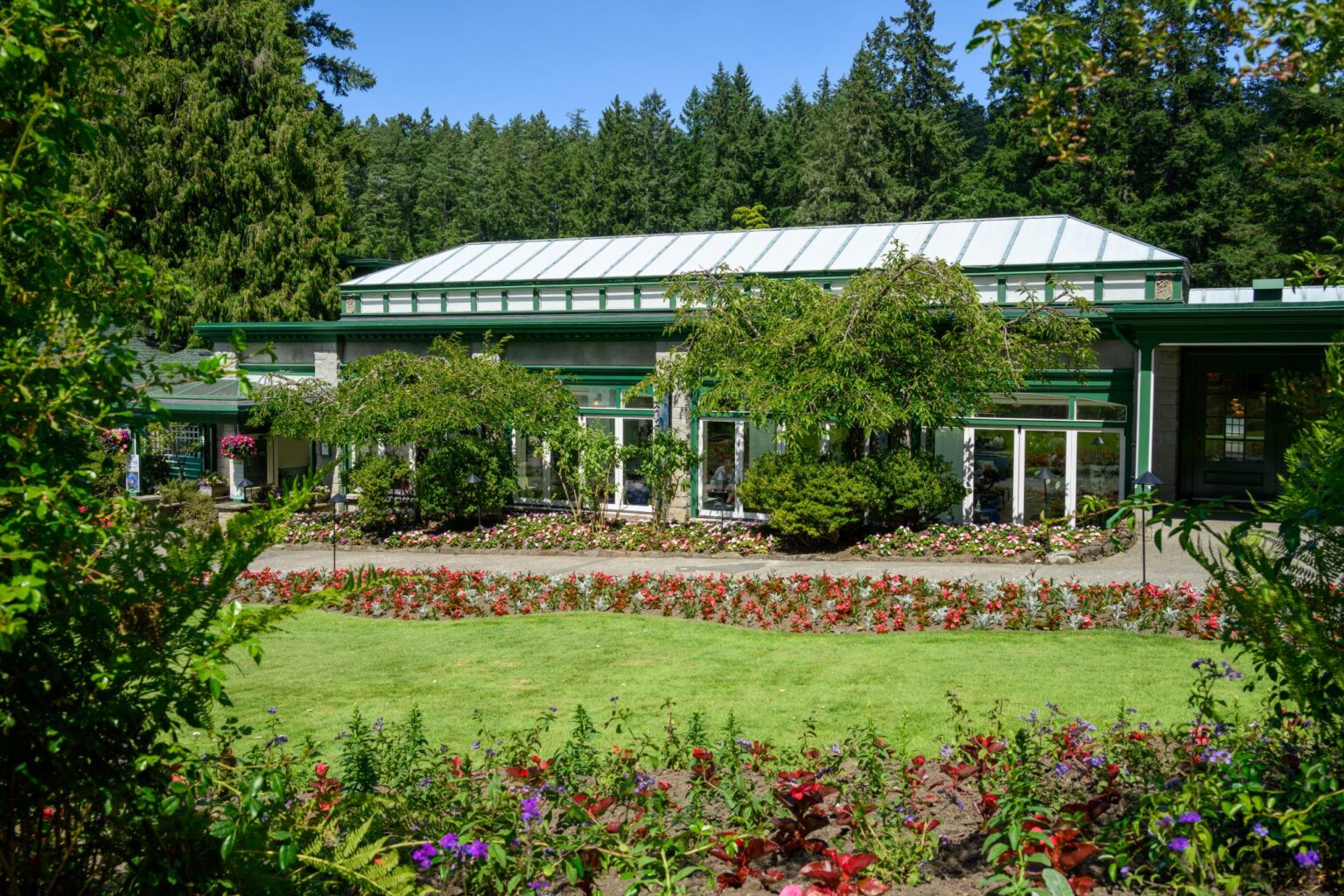 Photos in Season - The Butchart Gardens