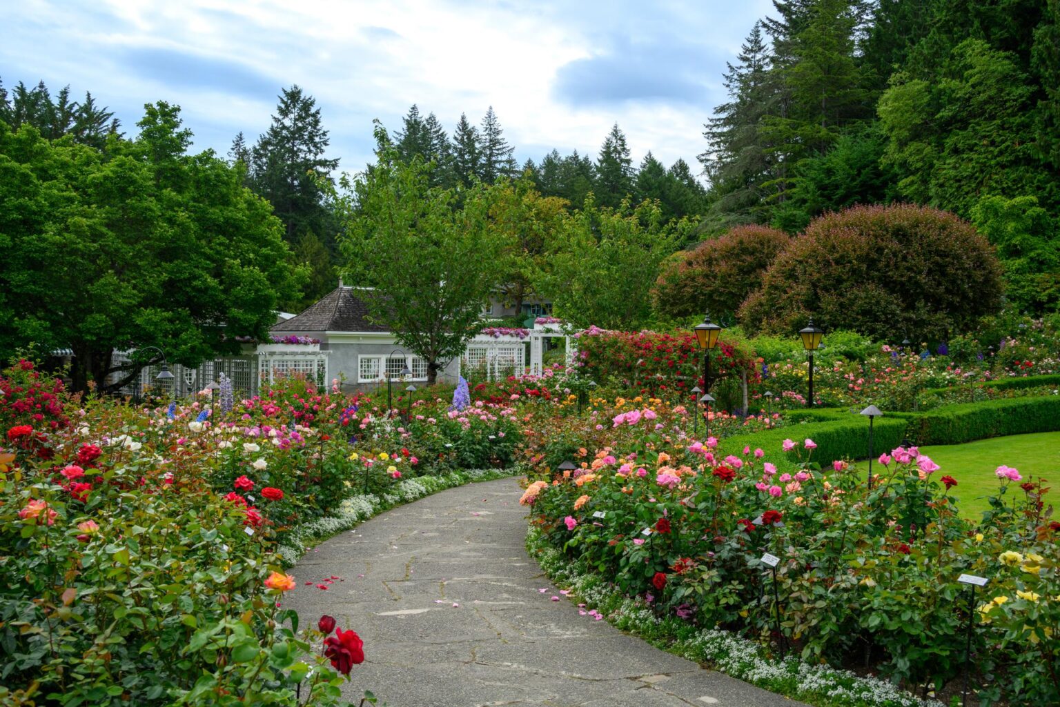 Buy Tickets - The Butchart Gardens